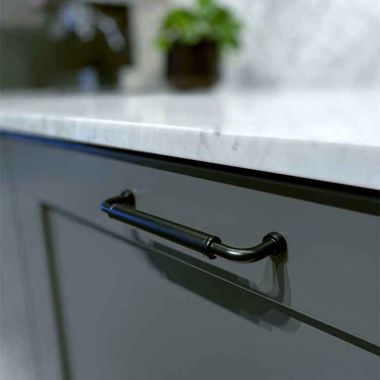 Handtag Brohult M svart / svart – frontapply.se