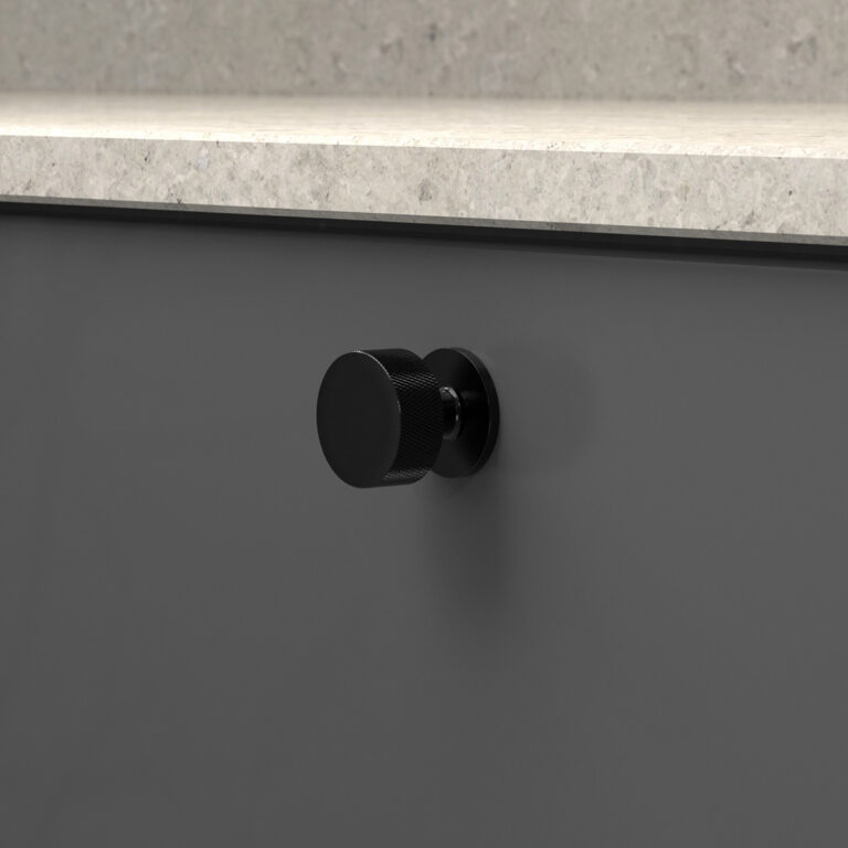 Knopp Crest matt svart – frontapply.se